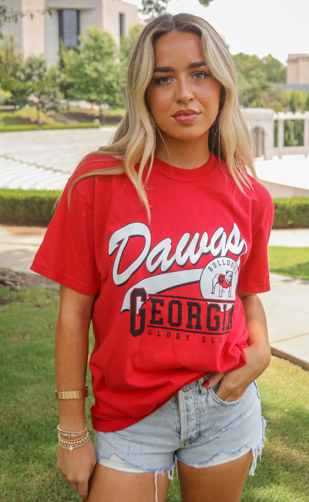 charlie southern: dawgs script t shirt – Riffraff