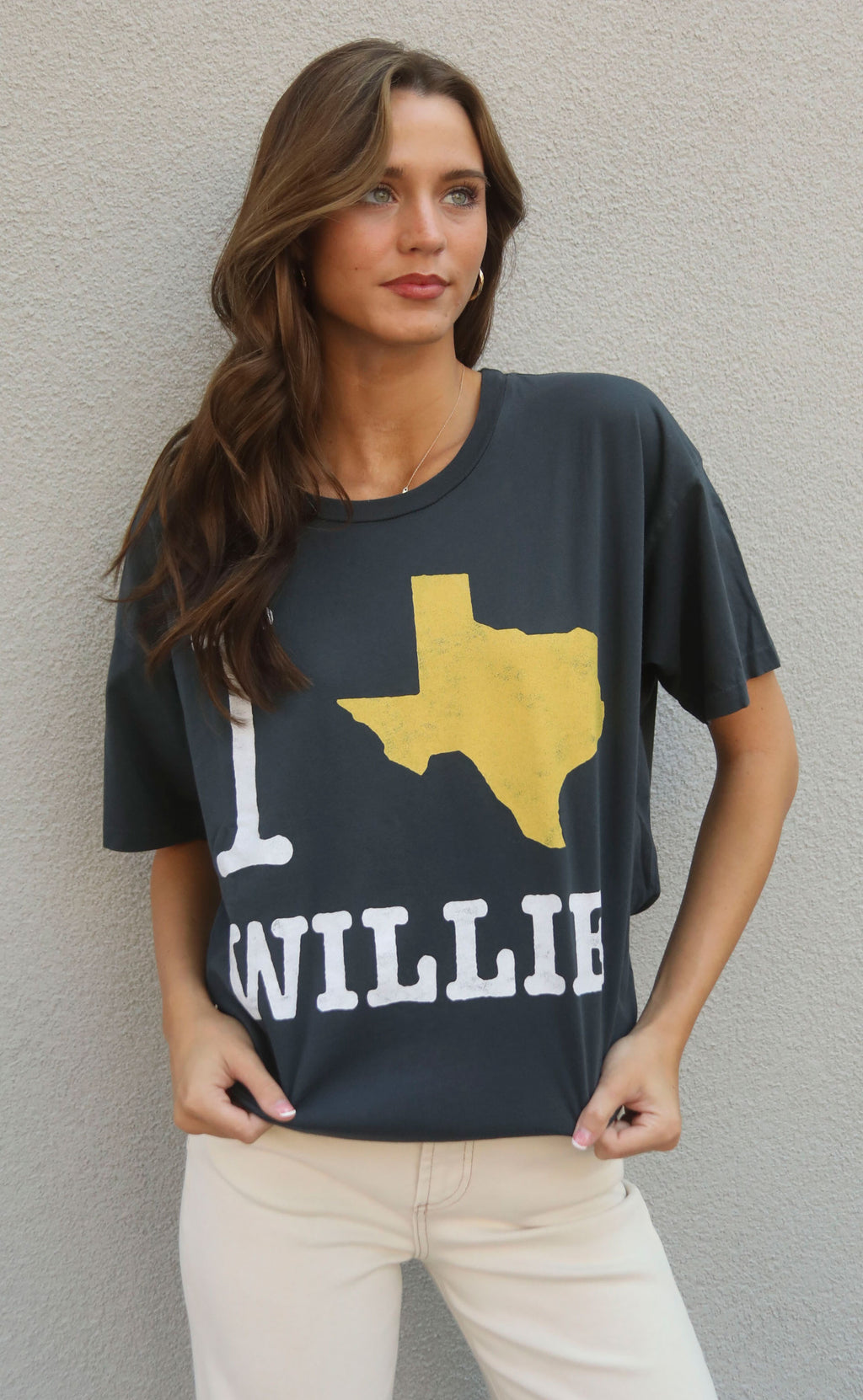 daydreamer: i heart willie merch tee – Riffraff