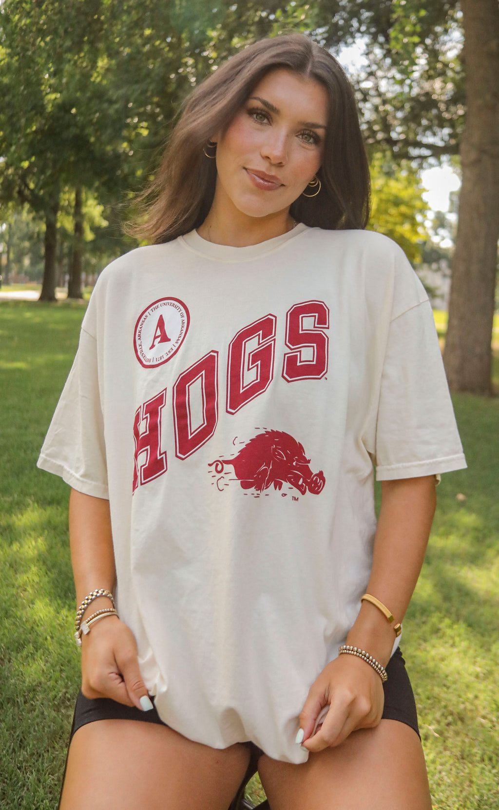 charlie southern: hogs badge t shirt – Riffraff